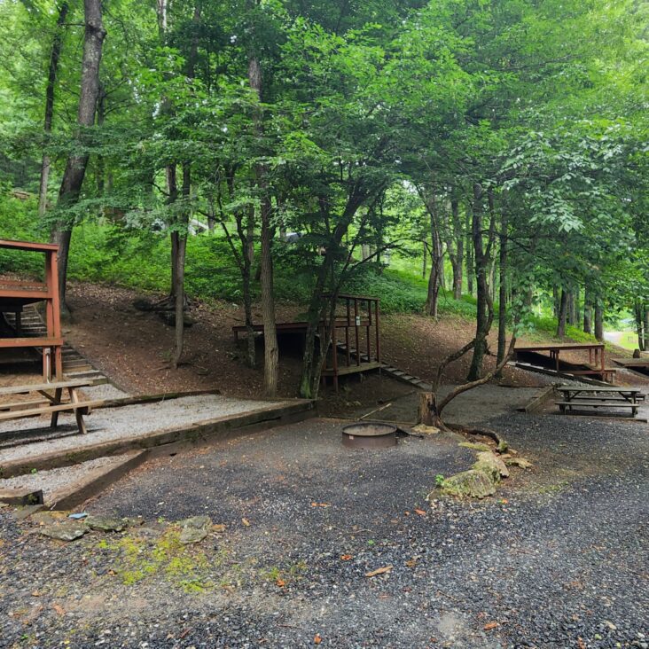 Platforms - Plumtree Campground and Retreat